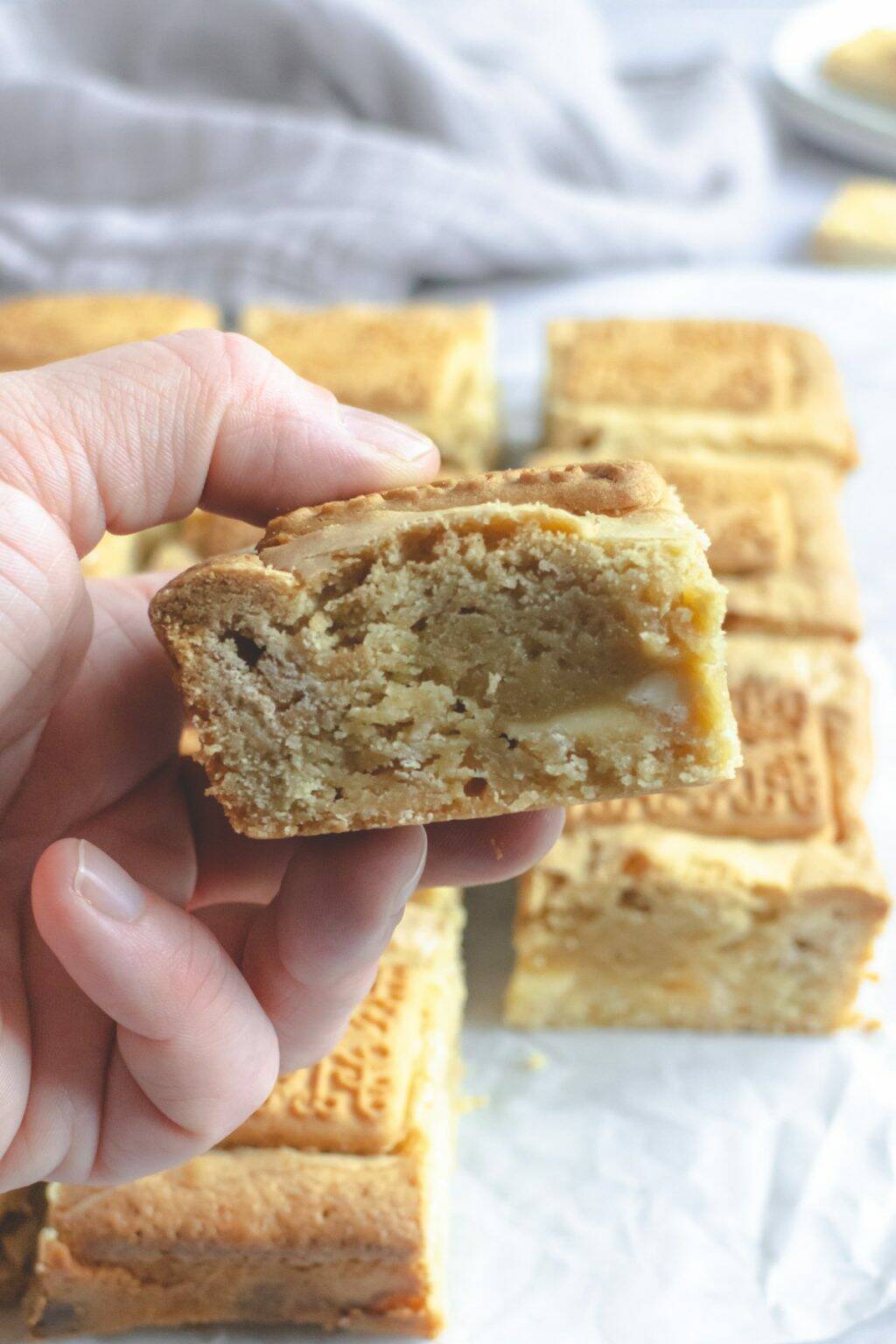 Custard Cream Blondies Recipe - Crumbs and Corkscrews