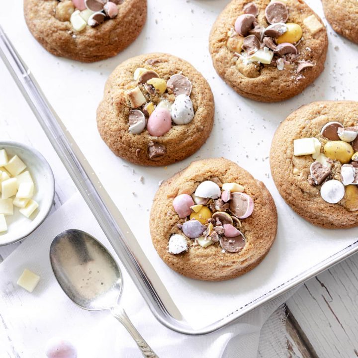 Mini Egg Cookies - Crumbs and Corkscrews