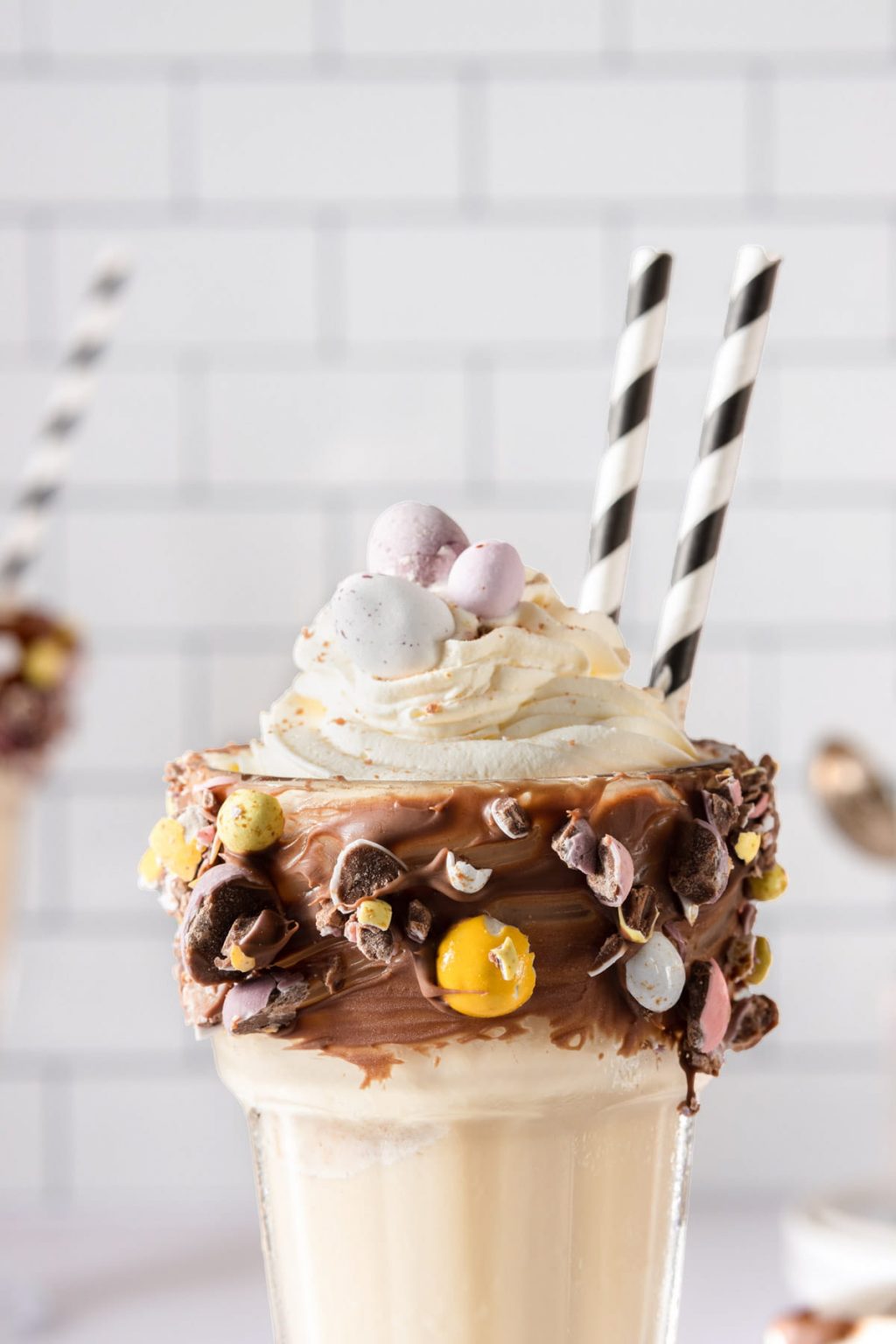 Mini Egg Milkshake - Crumbs and Corkscrews