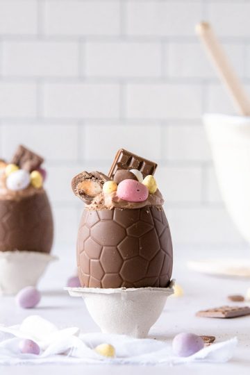 Easter Egg Chocolate Mousse - Crumbs and Corkscrews