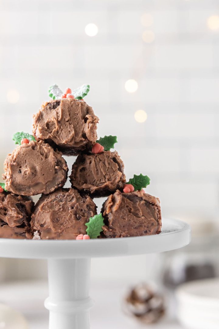 Mini Chocolate Yule Logs - Crumbs and Corkscrews