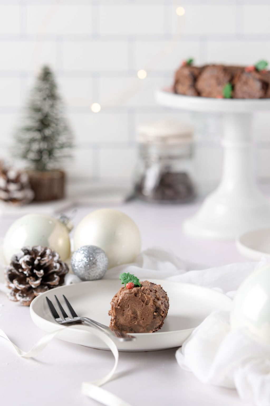 Mini Chocolate Yule Logs - Crumbs and Corkscrews